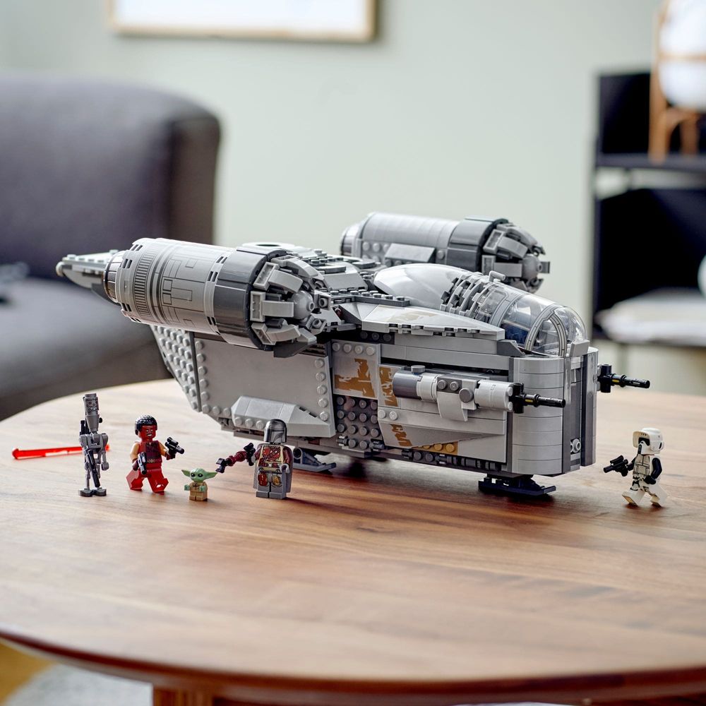 The Razor Crest™ 75292 Star Wars™ | Compre online na Loja oficial LEGO ...
