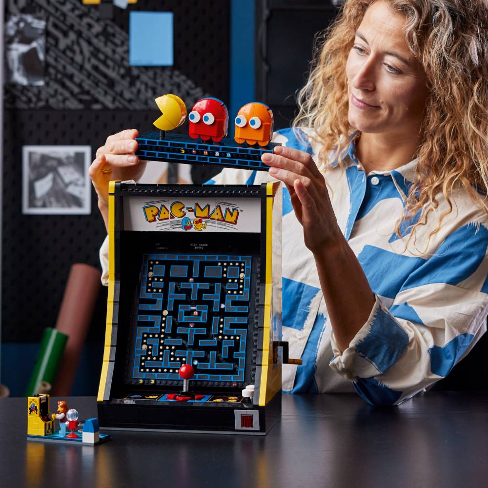 Arcade PAC-MAN 10323 LEGO® Icons | Loja oficial LEGO® BR - LegoEducation