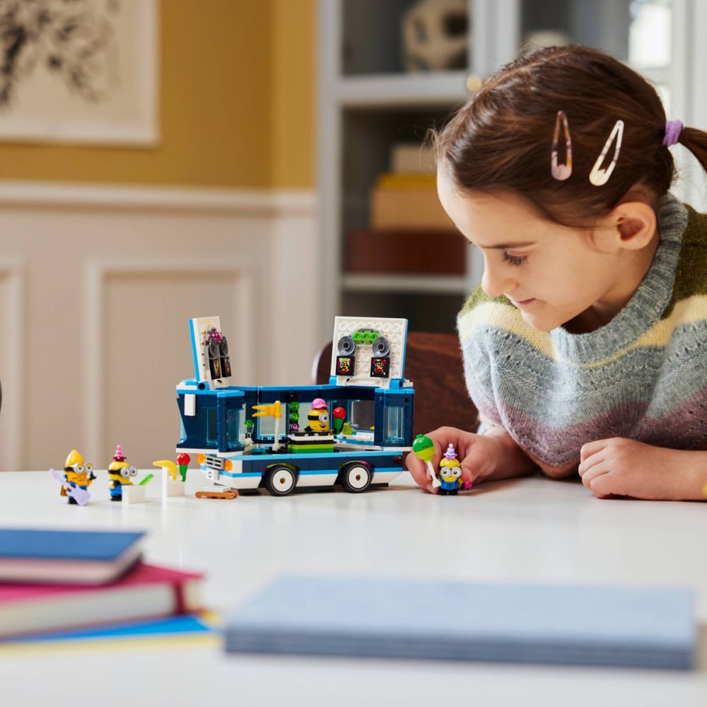 Ônibus dos Minions 75581 Malvado Favorito 4 | Loja LEGO® BR - LegoEducation